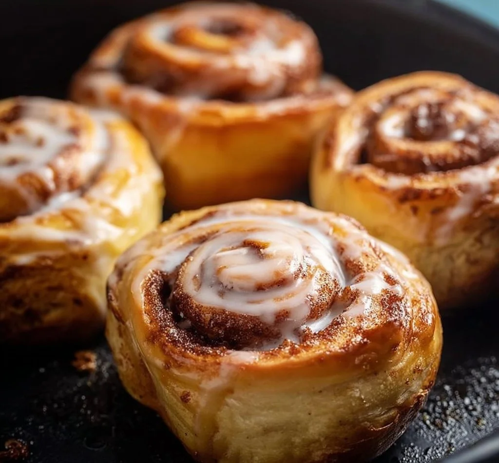 Air Fryer Cinnamon Rolls